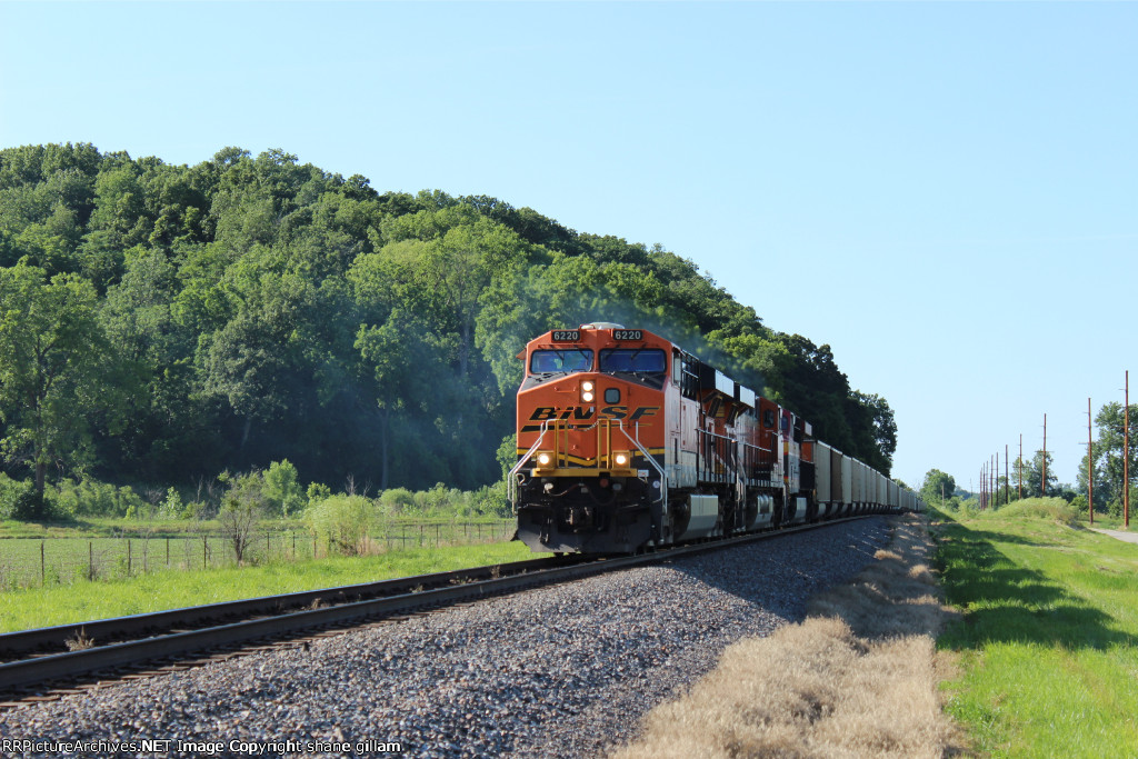 BNSF 6220 leads a loaded slc coal sb.